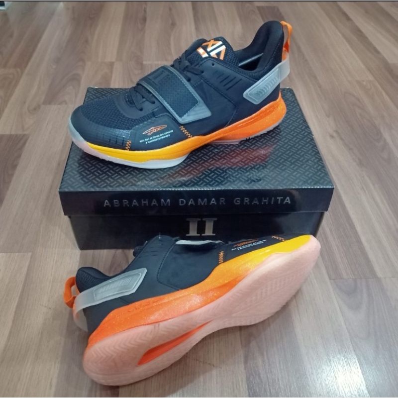 Jual Sepatu Bola Basket Ardiles DBL AD2 (Abraham Damar 2) | Shopee ...