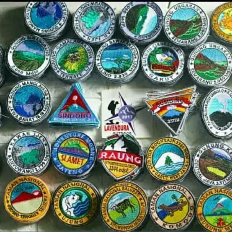 Jual Emblem bordir gunung dan taman indonesia pdl pdh baju lapangan ... Jual Emblem bordir gunung dan taman indonesia pdl pdh baju lapangan ...