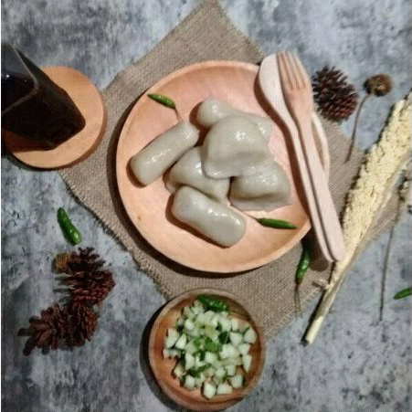 Jual Pempek ikan tenggiri mix isi 50 pcs + 2 botol kuah cuko 250 ml ...