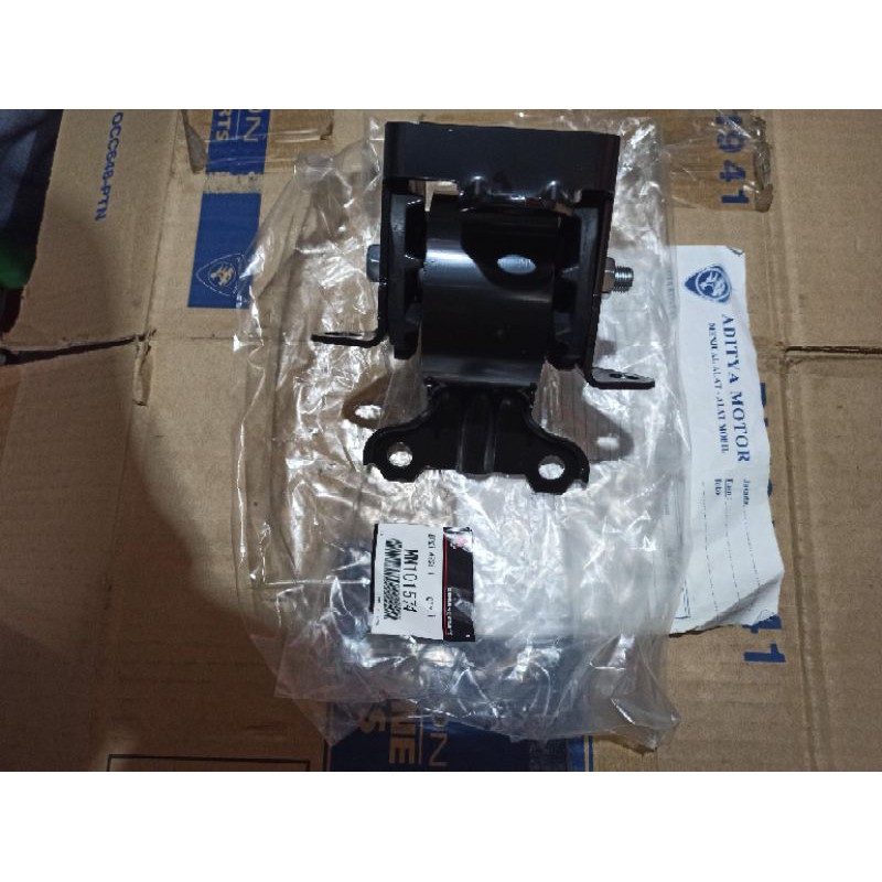 Jual engine mounting kiri matic Outlander LANCER EX DELICA ORIGINAL ...
