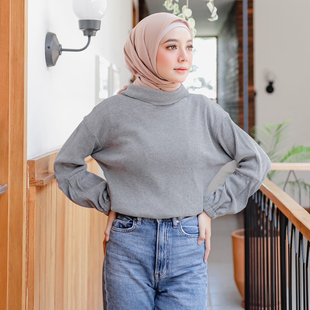 Jual Lozy Hijab - Nora Turtleneck ( Turtleneck Knit Wanita ) | Shopee ...
