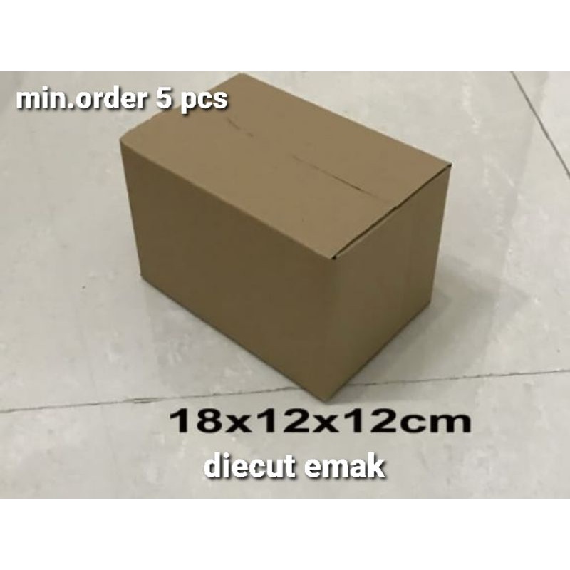 Jual Kardus / box / uk. 18x12x12 cm / karton packing polos baru ST | Shopee Indonesia