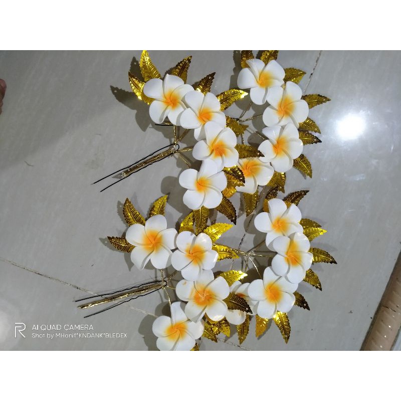 Jual Tusuk rambut hiasan bunga Kamboja Bali/Jepun spon uk 5cm/hairpin ...