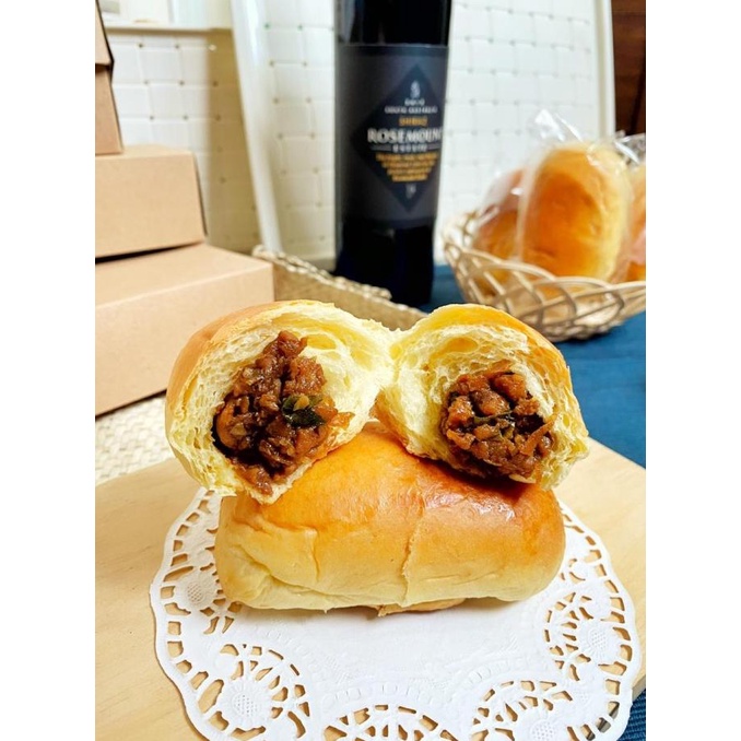 Jual Roti Baso Ayam Halal Enak Roti Lembut Premium isi 10 Pcs | Shopee ...