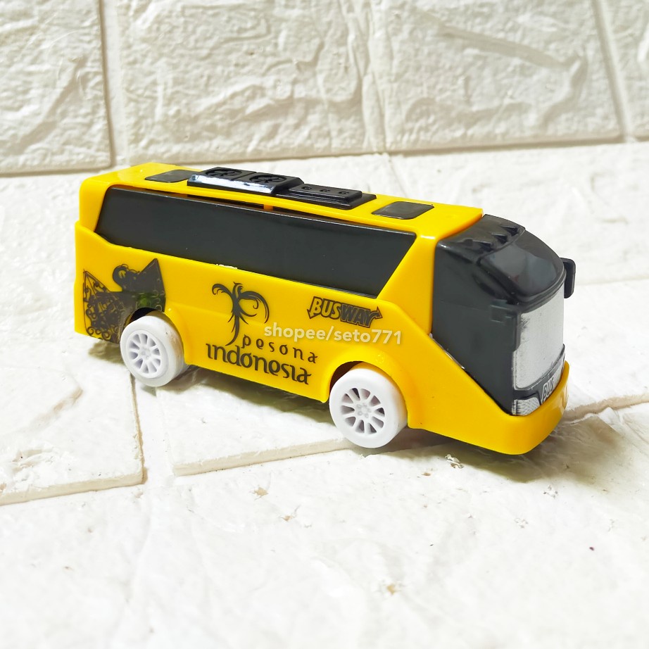 Jual Mini Bus 12cm Pullback Kuning Merah Biru Hijau Pesona Indonesia ...
