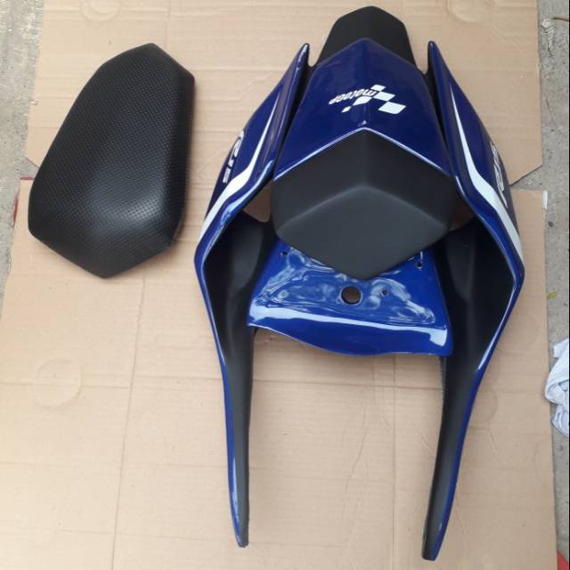 Jual body belakang model r1 buat yamaha r15 old pnp yamaha r15 v2 ...