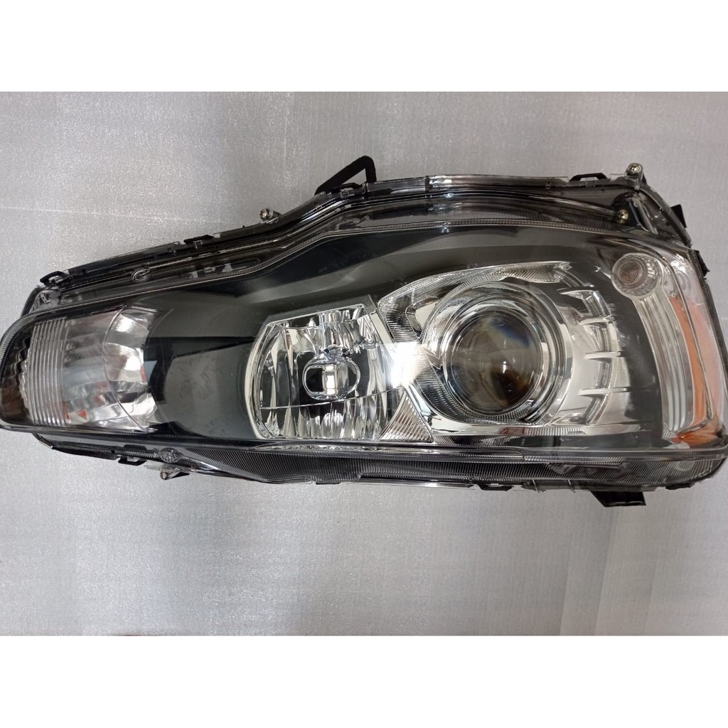 Jual HEADLAMP LANCER 2008 EVO 10 HID KANAN | Shopee Indonesia