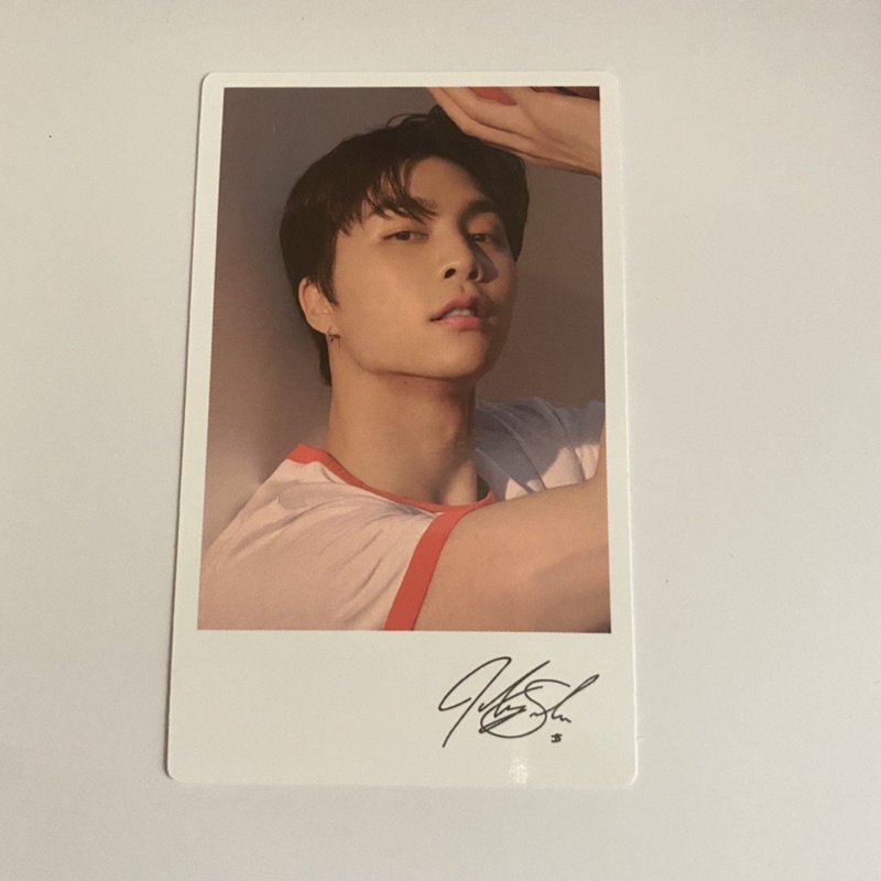 Jual JOHNNY NATURE REPUBLIC POLAROID (BOOKED) | Shopee Indonesia