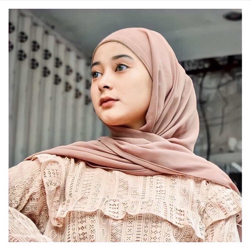 Jual PASHMINA 2in1 Pashmina Inner ceruty babydoll Pashmina inner premium | Shopee Indonesia