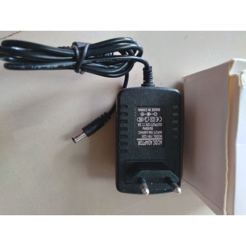 Jual adaptor 12 Volt 2 Ampere untuk arduino | Shopee Indonesia