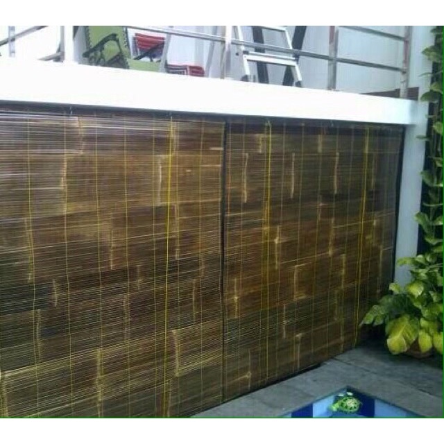 Jual Tirai krey bambu hitam penghalau panas dan hujan tempias | Shopee Indonesia
