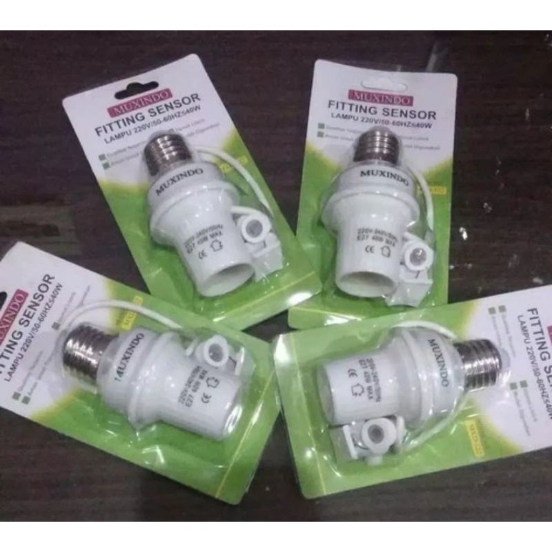 Jual Fitting lampu otomatis sensor cahaya (Muxindo) | Shopee Indonesia