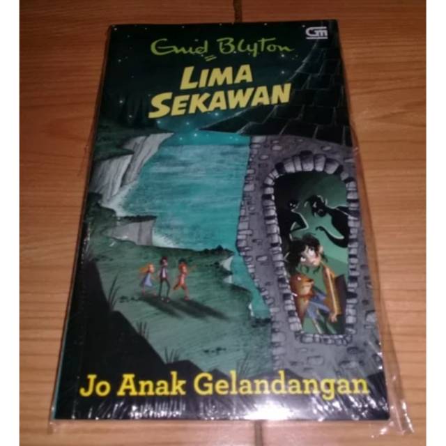Jual NOVEL SERIAL 5 LIMA SEKAWAN JO ANAK GELANDANGAN - ENID BLYTON ...