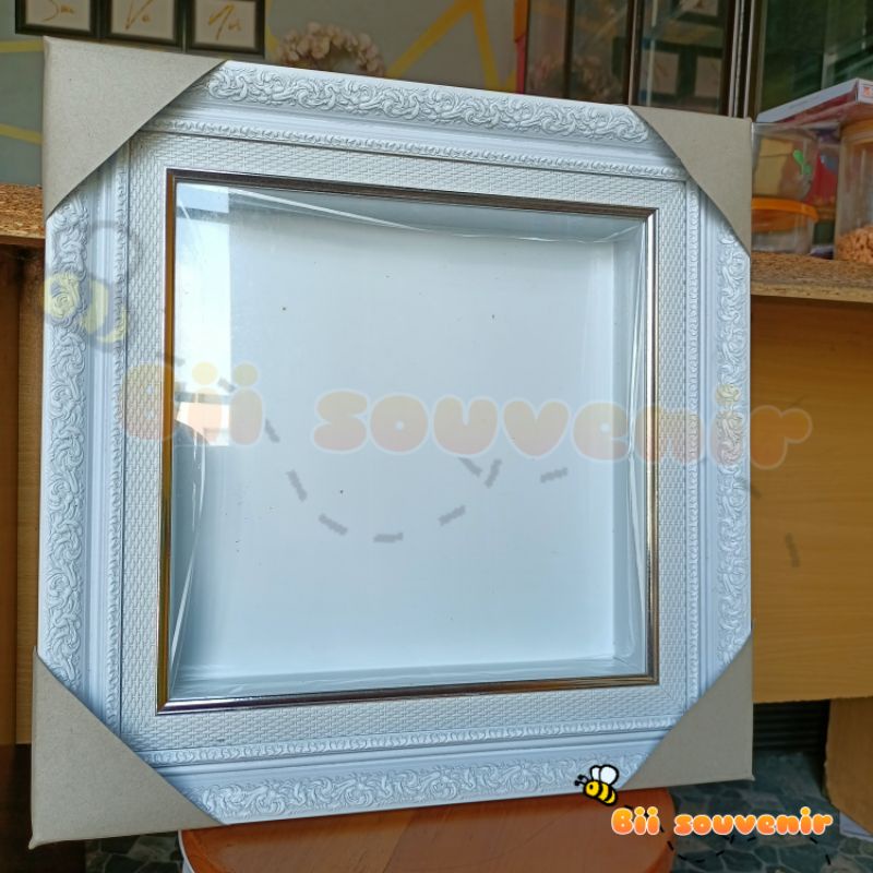 Jual FRAME BOX 3D,FRAME MAHAR UKURAN 29X29,BINGKAI MAHAR UKURAN 29X29 ...