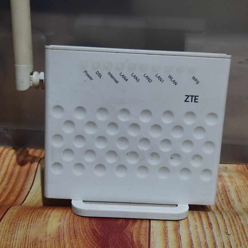 Jual ZTE ZXHN H108N | Shopee Indonesia