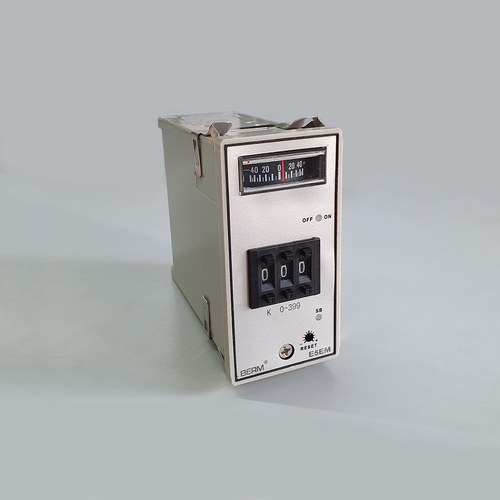 Jual BERM Temperature Controller 399°C/999°C E5EM A3RPK A9RPK Analog ...
