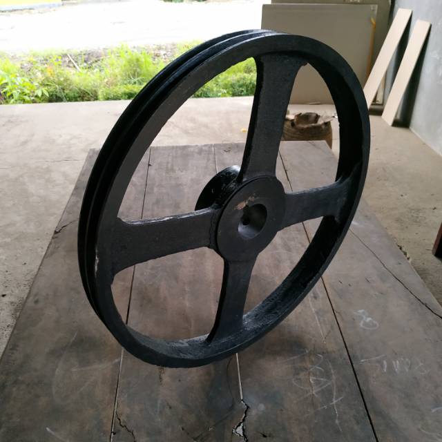 Jual Pulley besi B2 - 12 inch as 28 mm puli besi cor 12 inci | Shopee ...