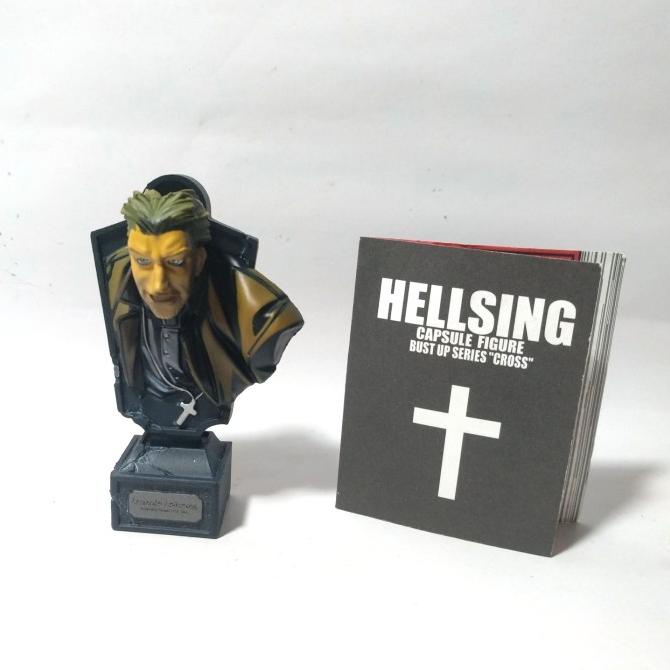 Jual Hellsing Capsule Figure Toys Devil Alucard Vampire Priest Salib ...