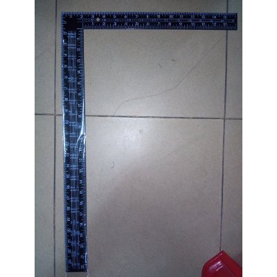Jual Penggaris Siku Hitam Hand Tools 300 x 200 Pasekon Meteran Siku ...