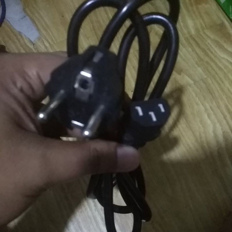 Jual Kabel Power Adaptor Laptop Colokan 3 tipis Kabel listrik | Shopee ...