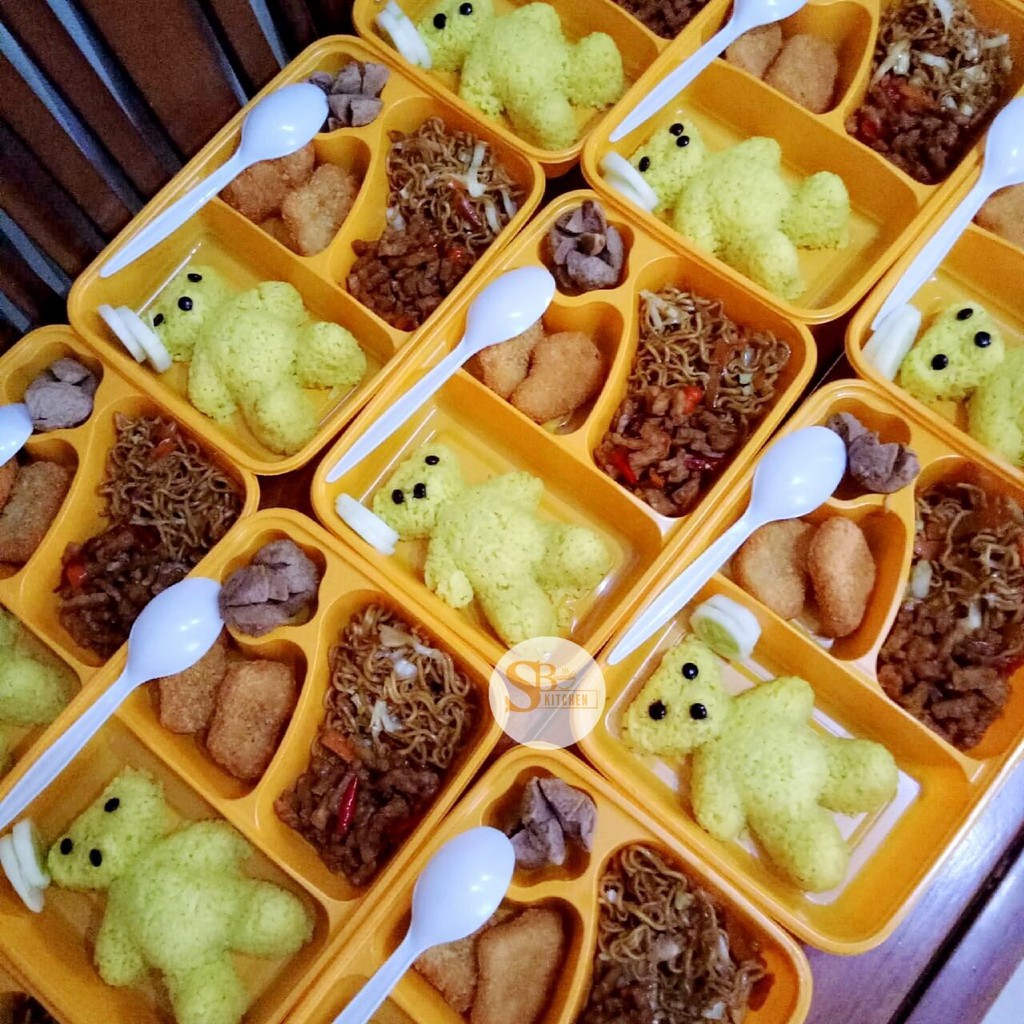 Jual NASI KUNING BENTO ANAK / PAKET NASI KUNING ULAN TAHUN ANAK LEZAT | Shopee Indonesia