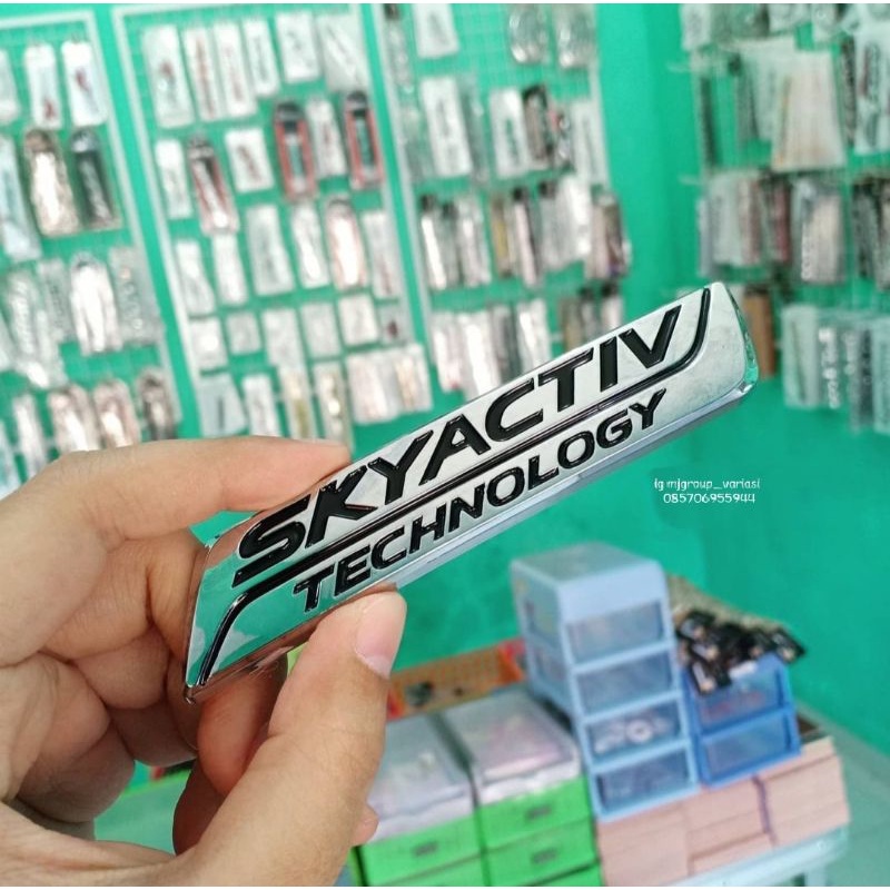 Jual Emblem logo SKYACTIV technology mazda ukuran original bagasi ...