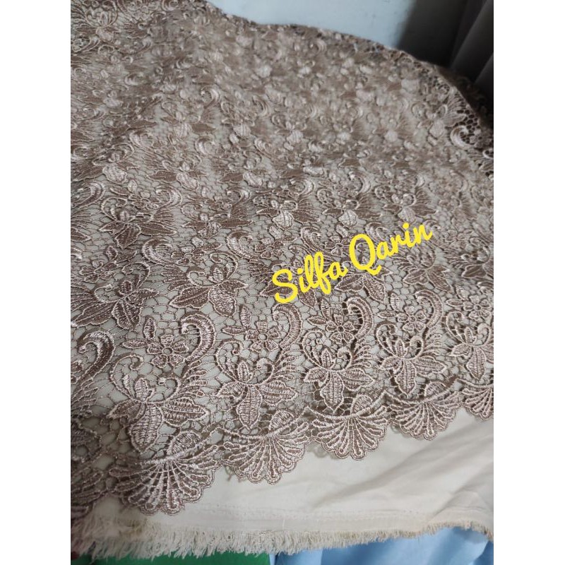 Jual Kain Brukat Prada Oki / Brokat Prada Oky (Bordir Tebal Padat ...