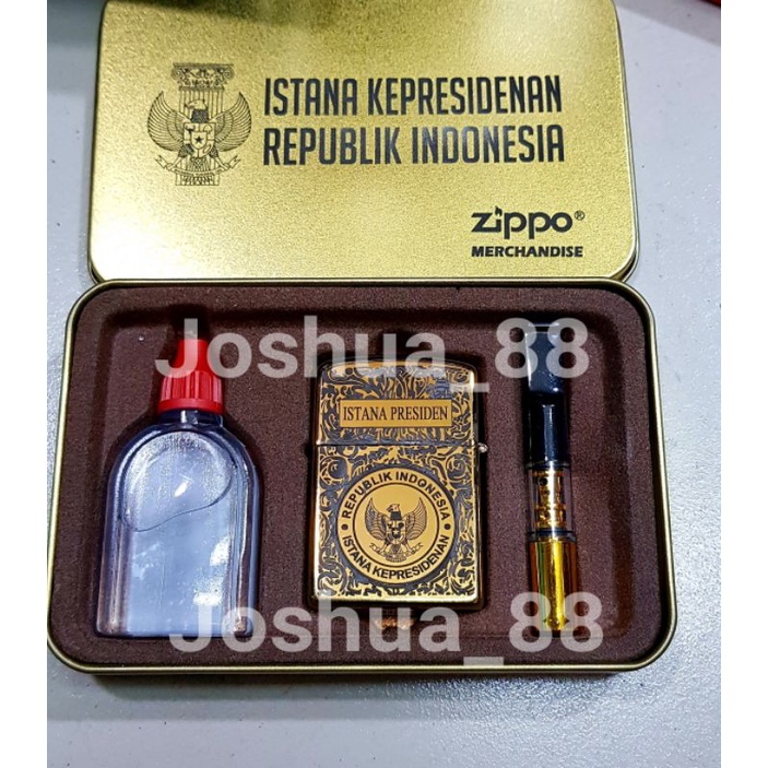Jual Korek Api Zippo Custom Ukir Paket + Pipa RKK + Minyak Zippo Custom ...