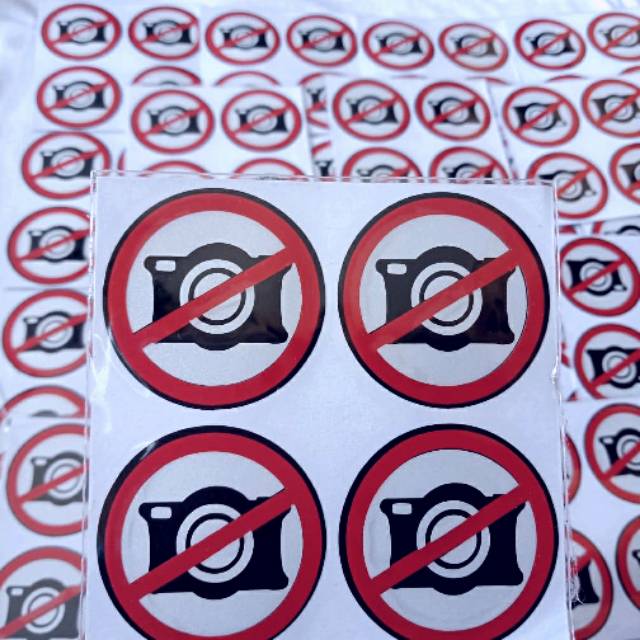 Jual Stiker dilarang pegang,di larang injak,foto cutting | Shopee Indonesia