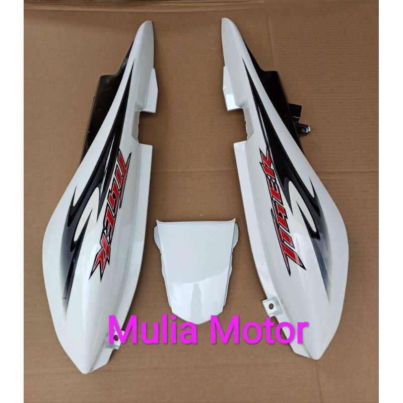 Jual cover body belakang tiger revo putih | Shopee Indonesia