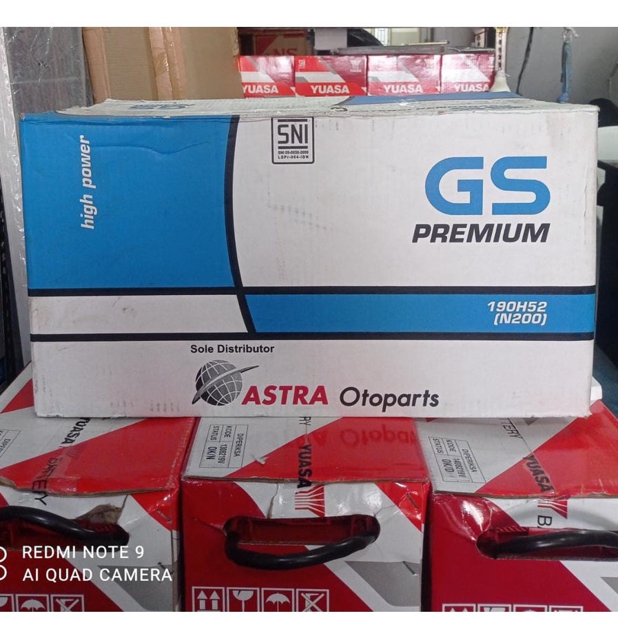 Jual AKI MOBIL GS PREMIUM ASTRA 190H52 / N200 (200 AH) BASAH | Shopee Indonesia