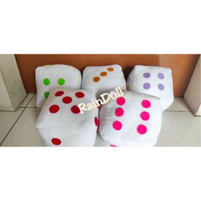 Jual Boneka Dadu 15x15cm / Bantal Dadu | Shopee Indonesia