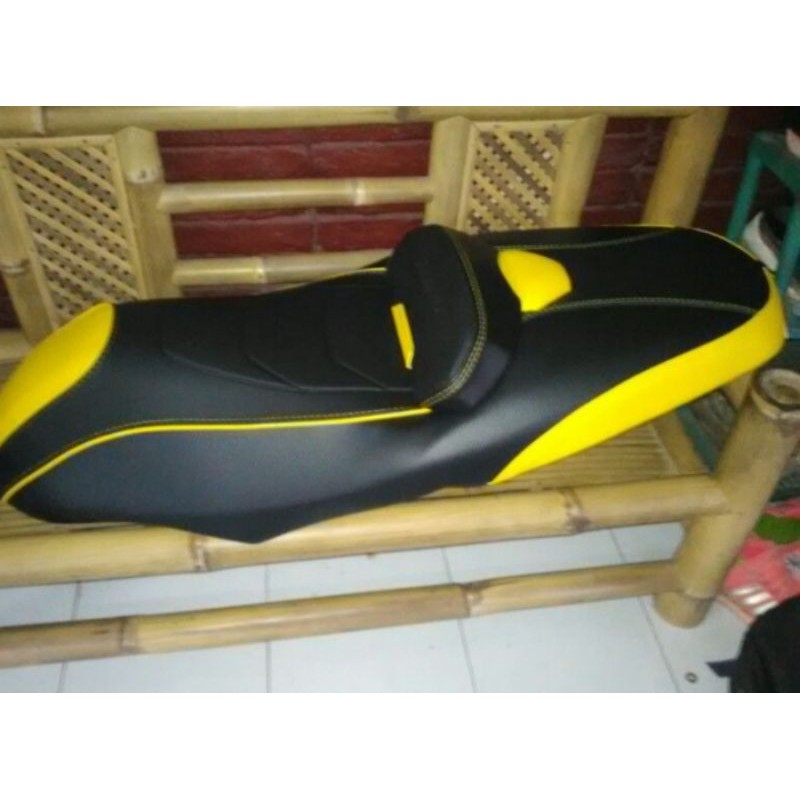 Jual Jok PCX 150 Custom Modifikasi /Jok Eropa Motor Pcx 150 Kulit Zeus ...