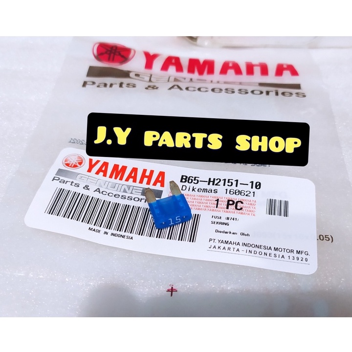 Jual fuse sikring tanam tancap kecil 15A 15 A xmax x max 250 mt15 xsr ...