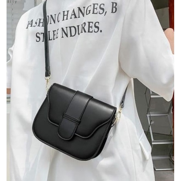 Jual AMELBAGHOME - Tas Wanita CAREL Sling bag fashion wanita tas ...