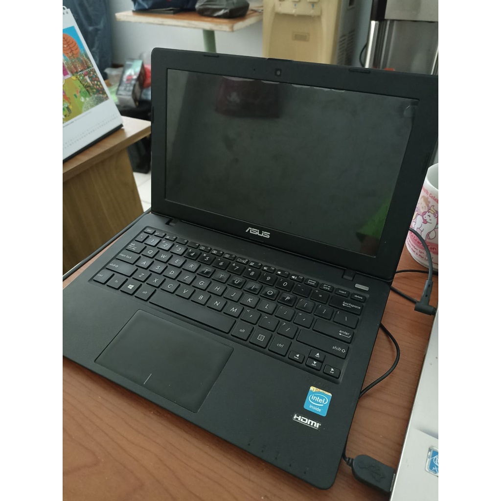 Jual LAPTOP ASUS X200MA INTEL CELERON RAM 2GB | Shopee Indonesia