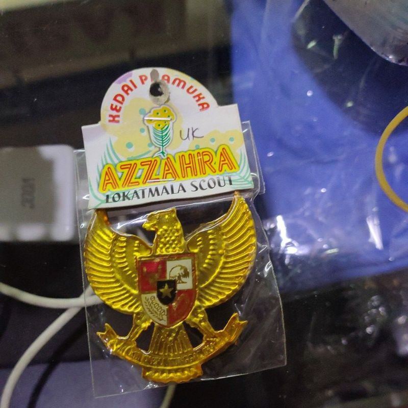 Jual perlengkapan paskibra & paskibraka syal, lencana Garuda,evolet ...