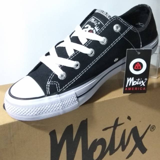 Jual Motix Classic Low black/white original 36-43 | Shopee Indonesia