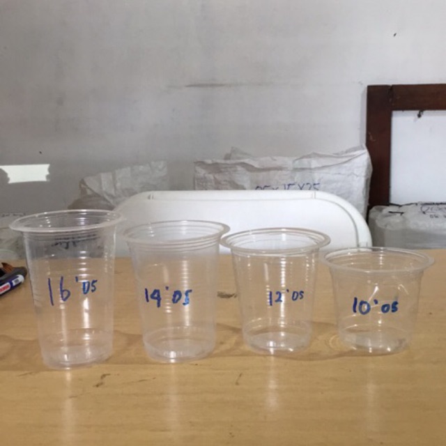 Jual GELAS Cup PLASTIK MINUMAN ESTEH + TUTUP | Shopee Indonesia
