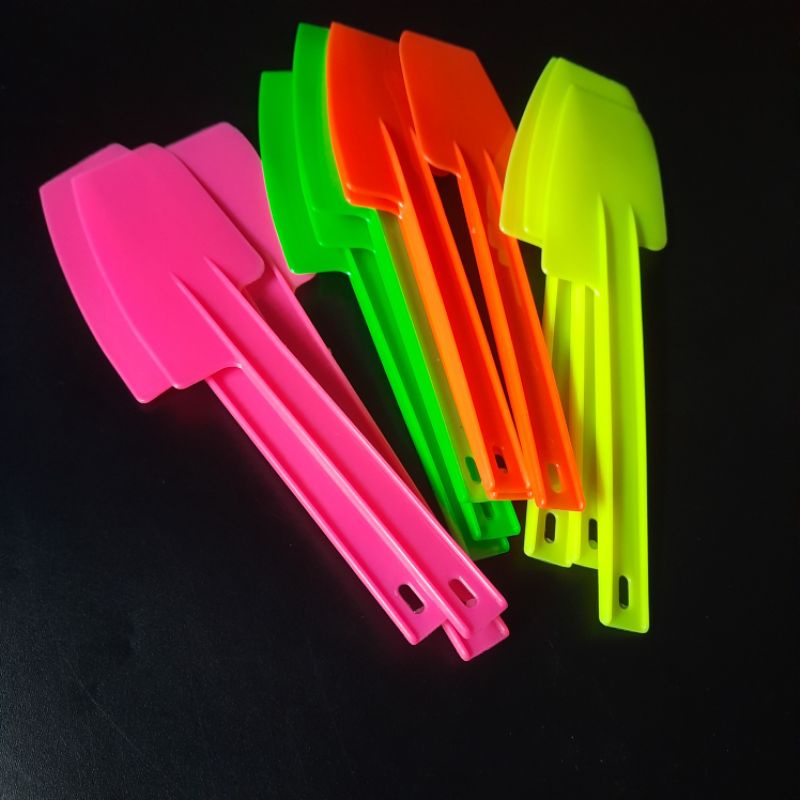 Jual (12pcs) Solet jumbo smile plastik serbaguna tebal - solet kue ...