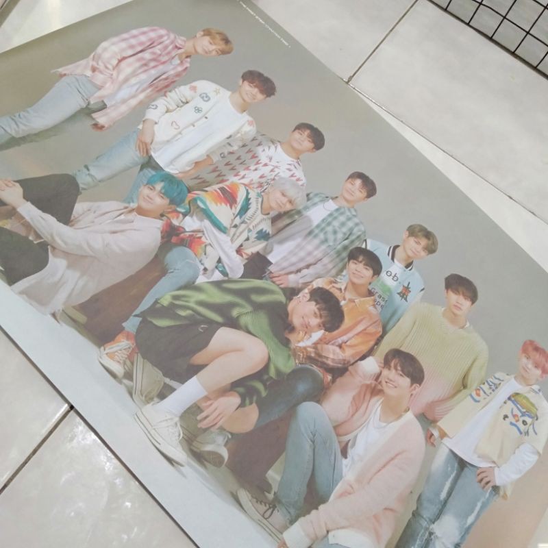 Jual official poster album treasure chapter 2 [+tube] | Shopee Indonesia