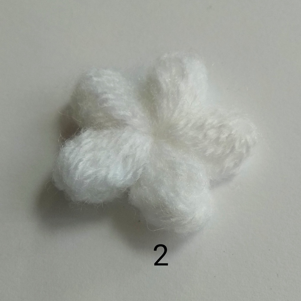 Jual Bunga Rajut Kecil Flower Crochet Mini Bahan Craft Bijian 3 cm Hand ...