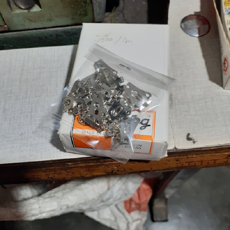 Jual Kancing kait hak celana isi 12 set | Shopee Indonesia