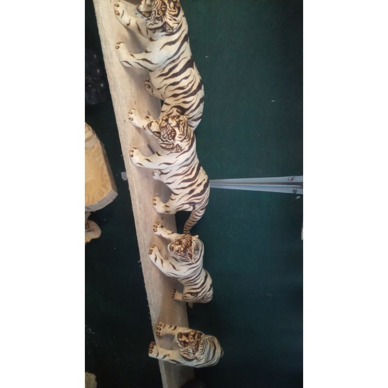 Jual empat patung macan kayu | Shopee Indonesia