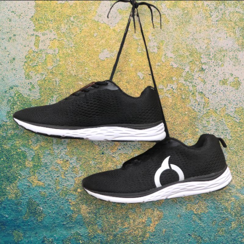 Jual SEPATU RUNNING ORTUSEIGHT VECTOR | Shopee Indonesia