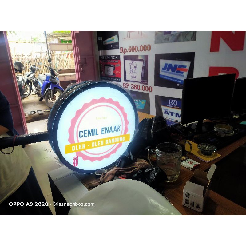 Jual neon box bulat diameter 80 akrilyc visual 2 sisi | Shopee Indonesia