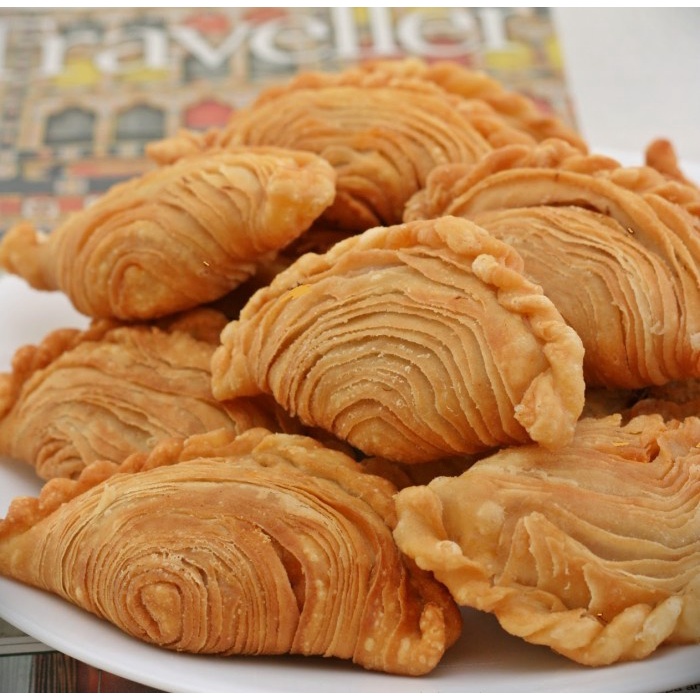 Jual Tr20Re Pastel Nyonya (Singapore Chicken Curry Puff) - Frozen ...
