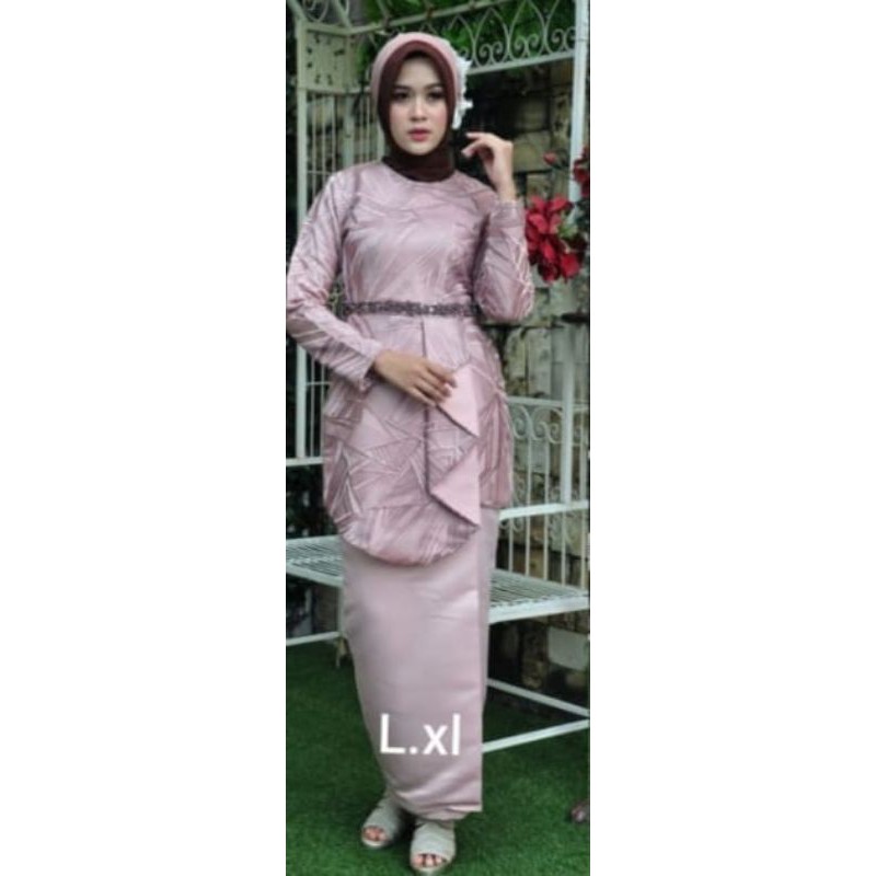 Jual Butik stelan model terbaru hits kekinian | Shopee Indonesia