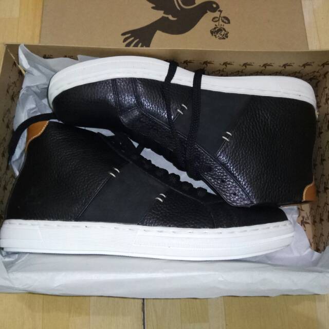 Jual Sepatu Navp original produk Lois | Shopee Indonesia