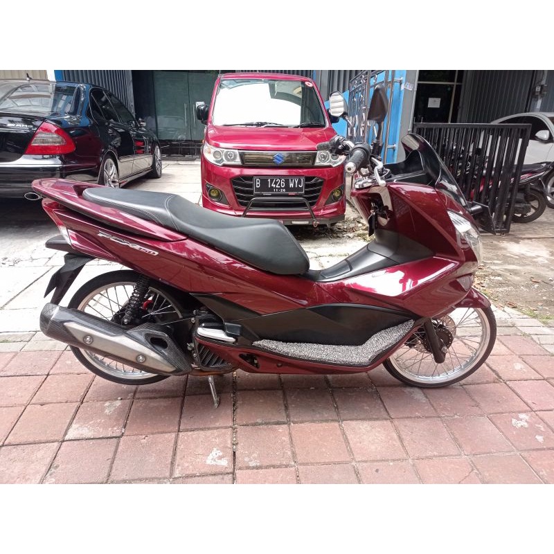 Jual Step Floor (Alas Kaki Karpet Mie) For PCX CBU 150 LED (Vietnam ...